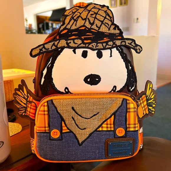 Loungefly | Bags | Officially Licensed Loungefly Peanuts Snoopy ...